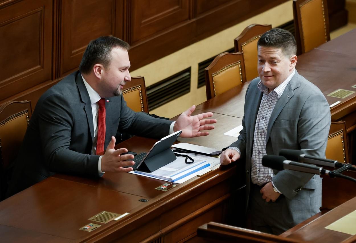 Dluhy na pojistném a daních půjde výhodně splatit. Známe podrobnosti ...